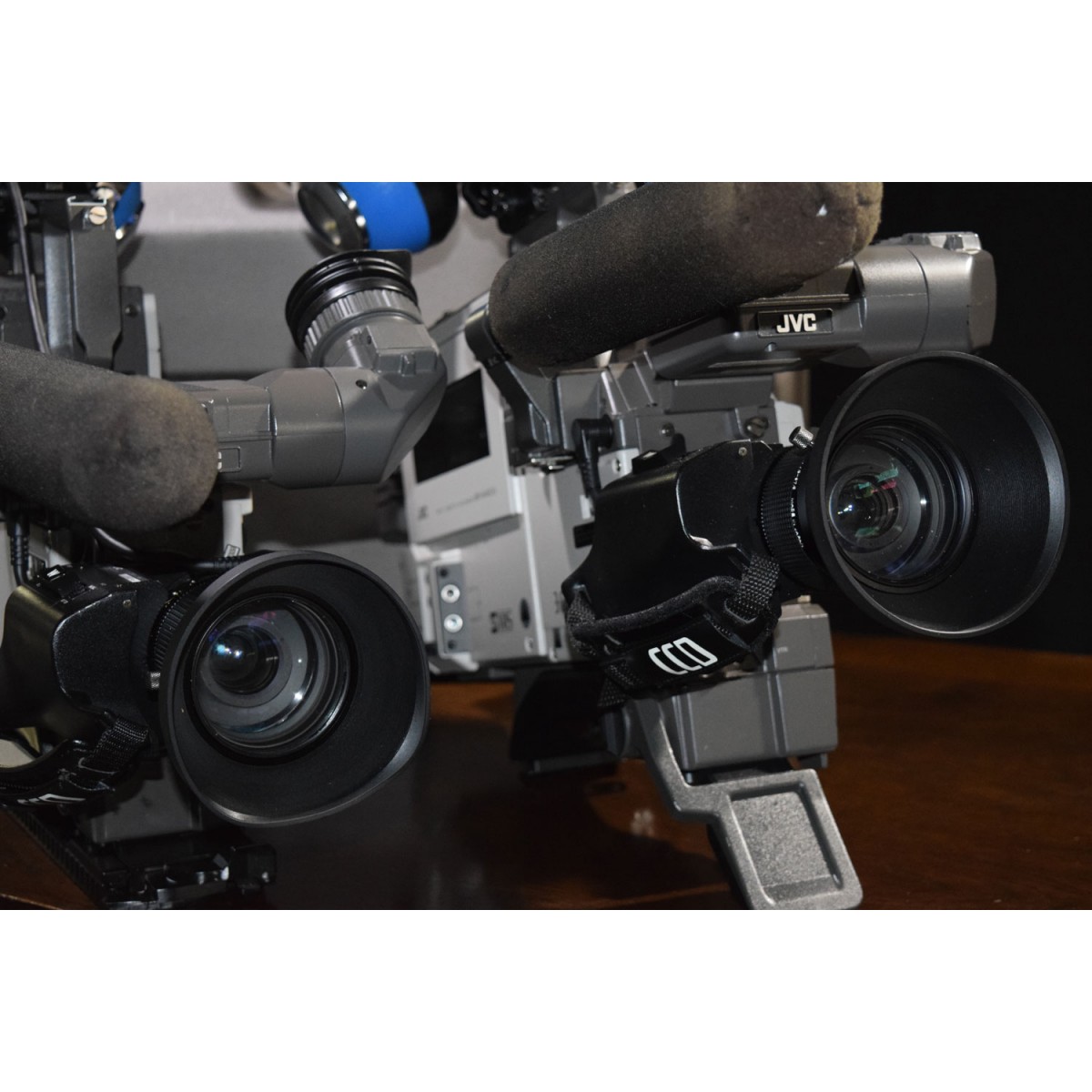 Dual Setup Vintage JVC KY 17B VideoCameras + BR-S411U VHS Recorders ...