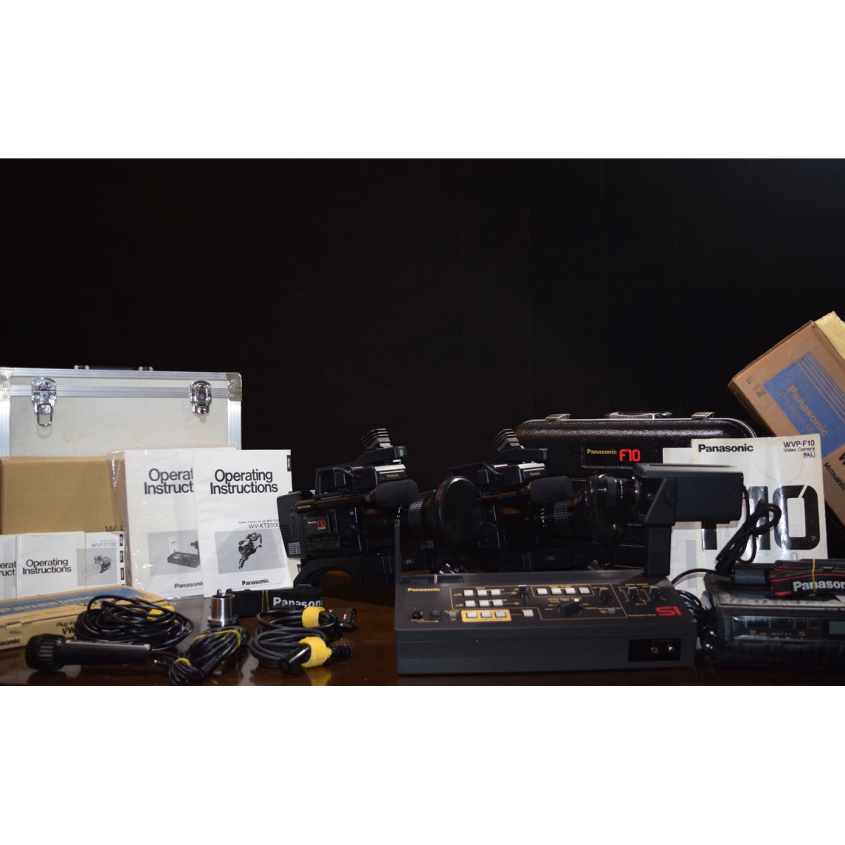 Vintage Panasonic NV-40 VHS Camcorder (1995)